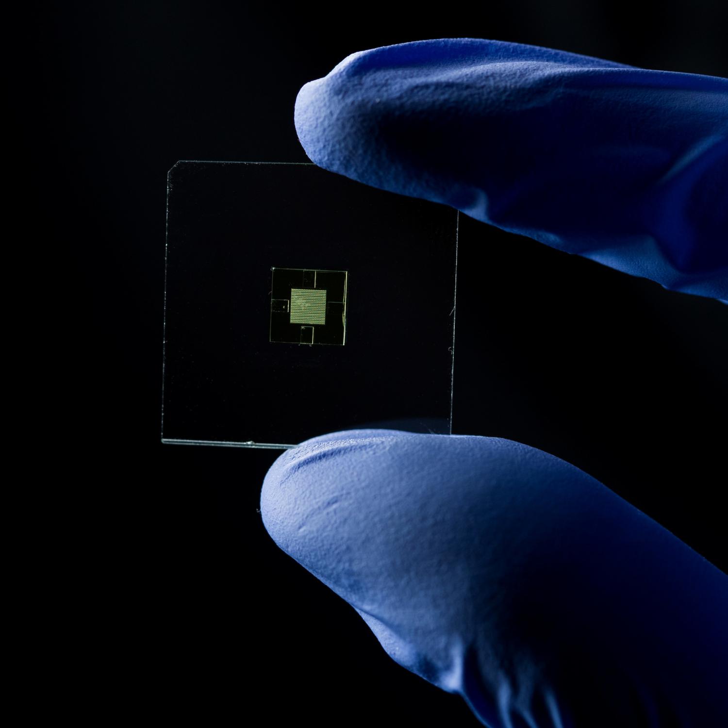 Team 3-D Prints First Truly Microfluidic 'Lab on a Chip' Devices ...